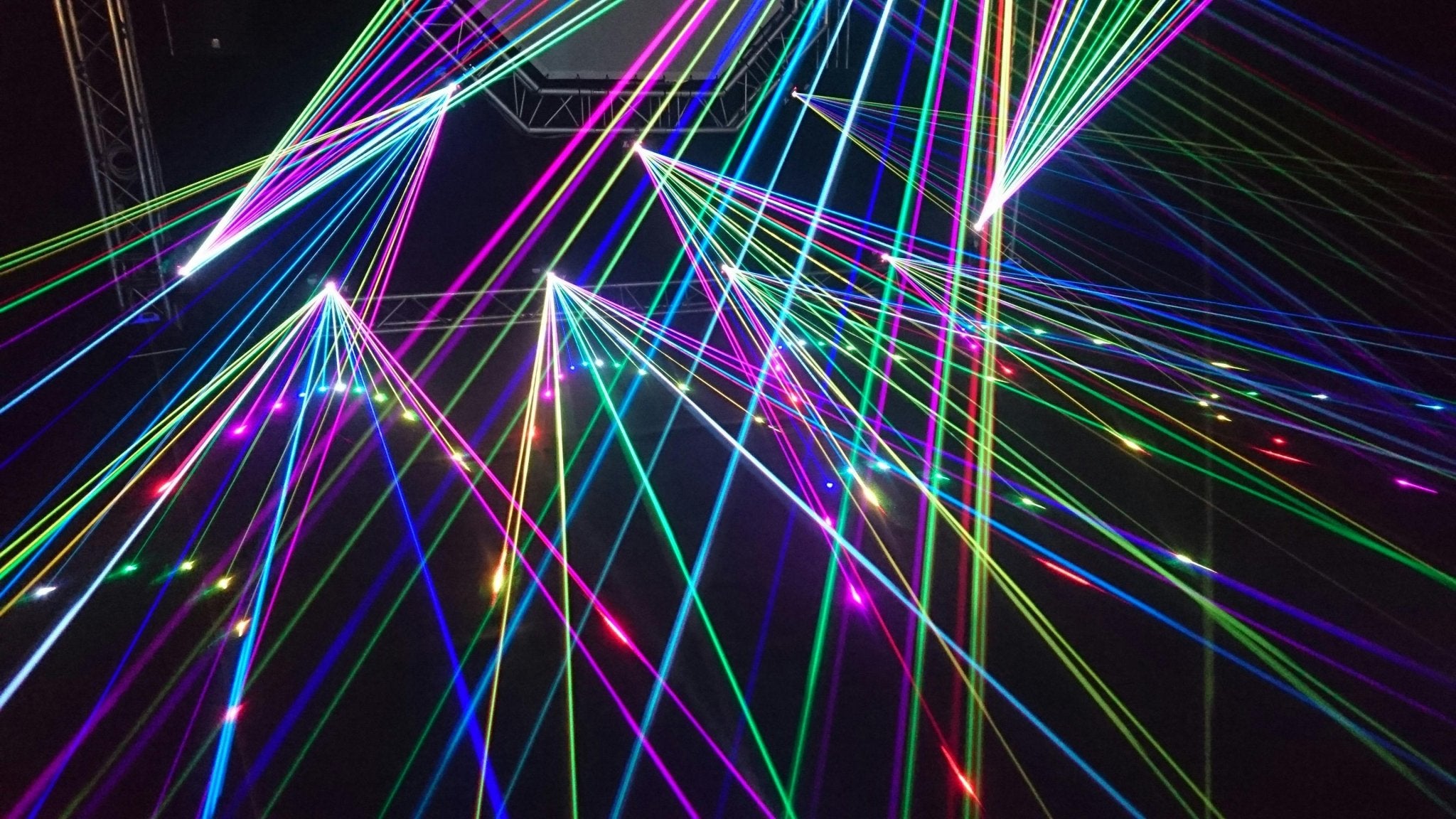 Can a Laser Pointer Damage a Camera? Myths, Facts, and Real Risks Expl ...